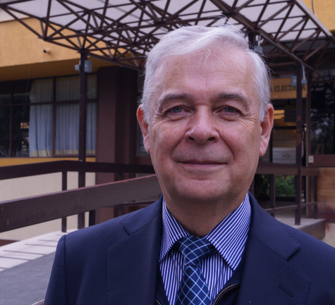 DR. HÉCTOR KASCHEL CÁRCAMO, 50 AÑOS DE SERVICIO A LA COMUNIDAD - DIE ...